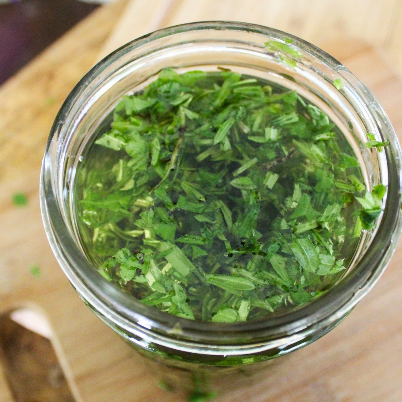How to Make a Tincture with Fresh or Dried Herbs the Herbalist's Way